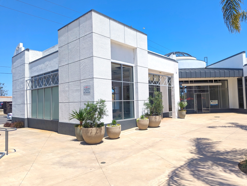 The Campus at Topa Towers - Oxnard, CA 93036 | Radius Commercial Real ...